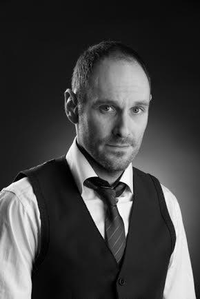 Nicolas Rafal, un dandy déchaîné dans Seul Ensemble - Casting.fr